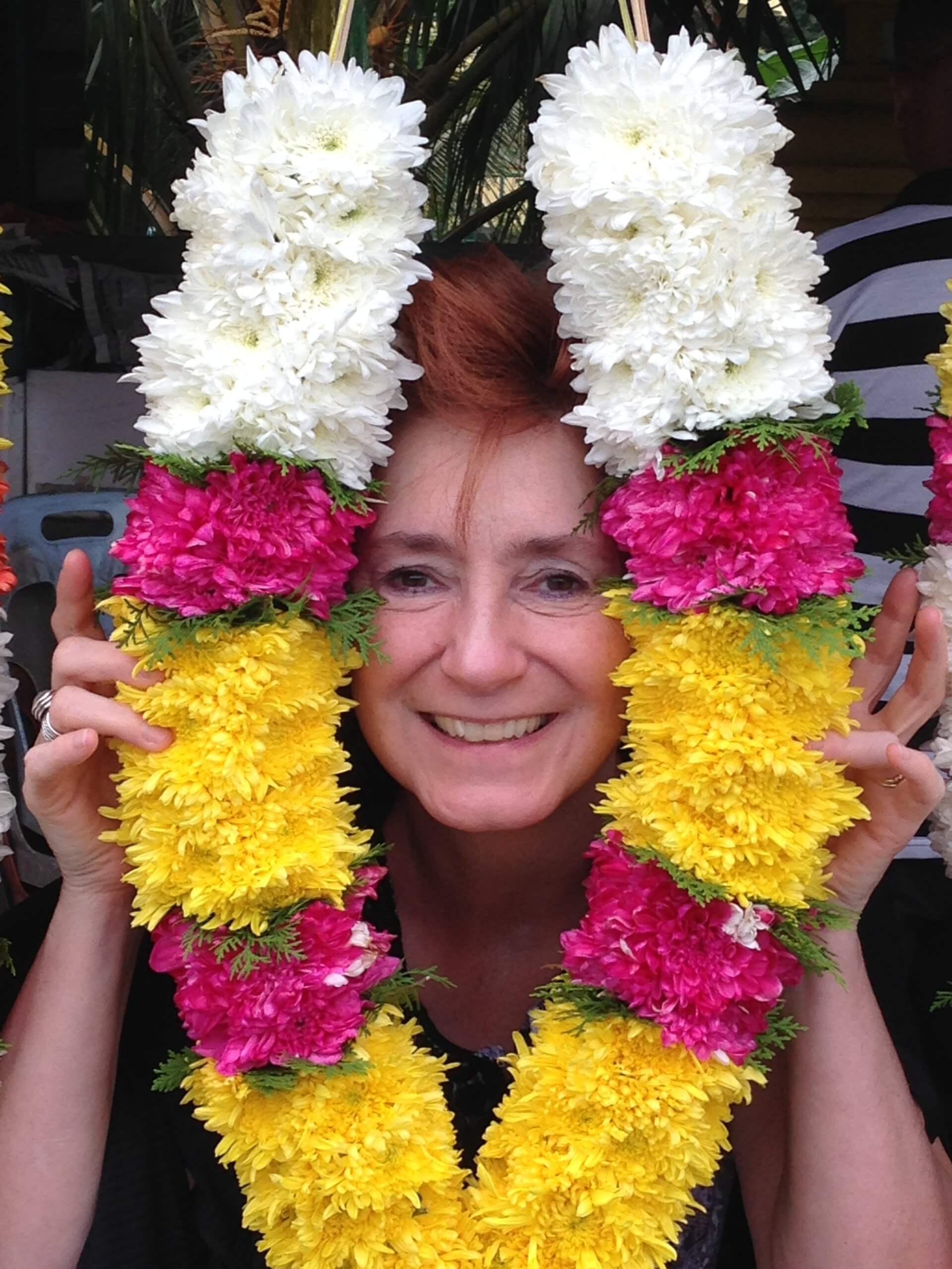 The Beauty and Significance of Indian Flower Garlands - All Things Ethnic